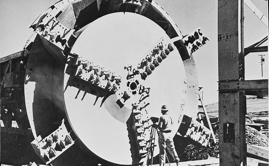 The First Modern Tunnel Boring Machine - Robbins