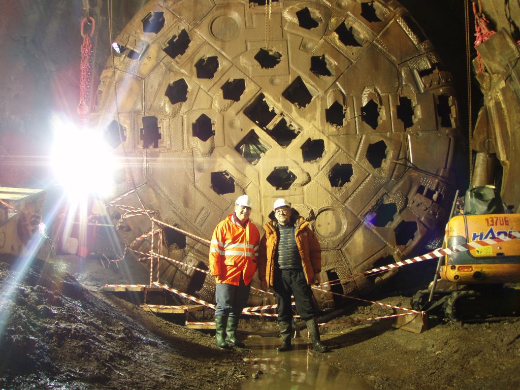 Kárahnjúkar Hydropower Project - Robbins