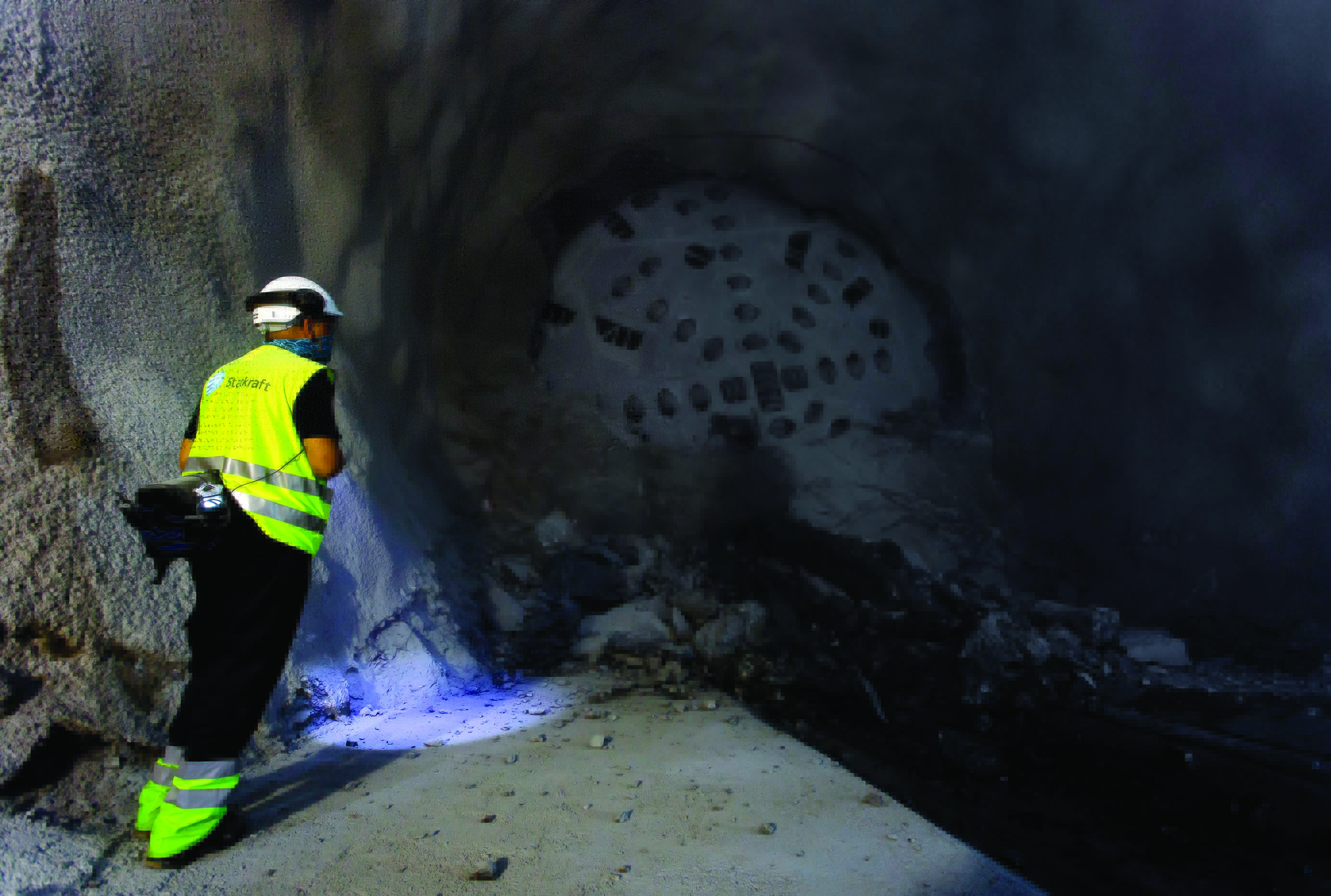 Rescuing and Rebuilding TBMs in Adverse Ground Conditions - Robbins